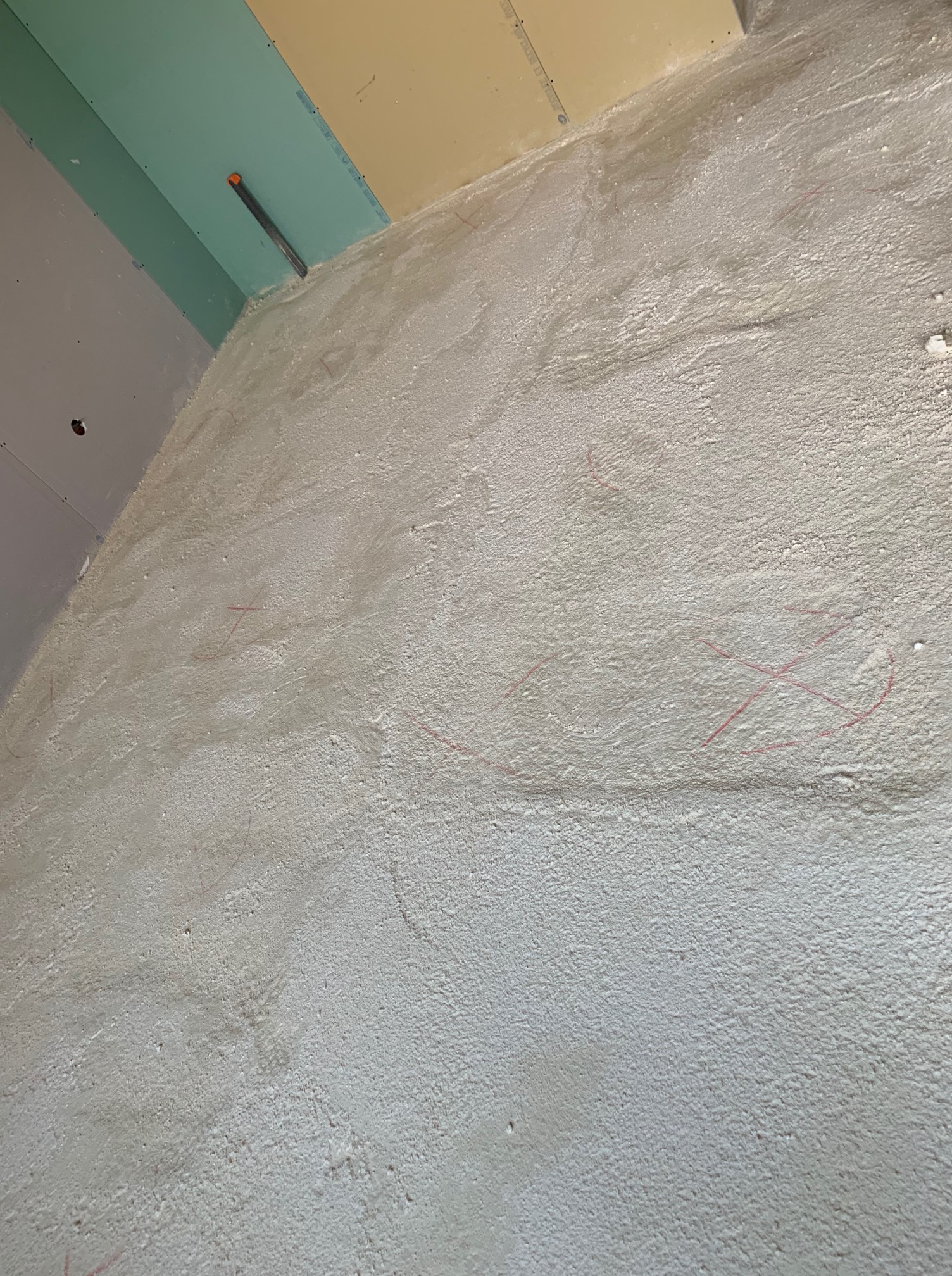 La mousse polyuréthane projeté, le tertiaire lui va si bien ! - AEVELIA ...